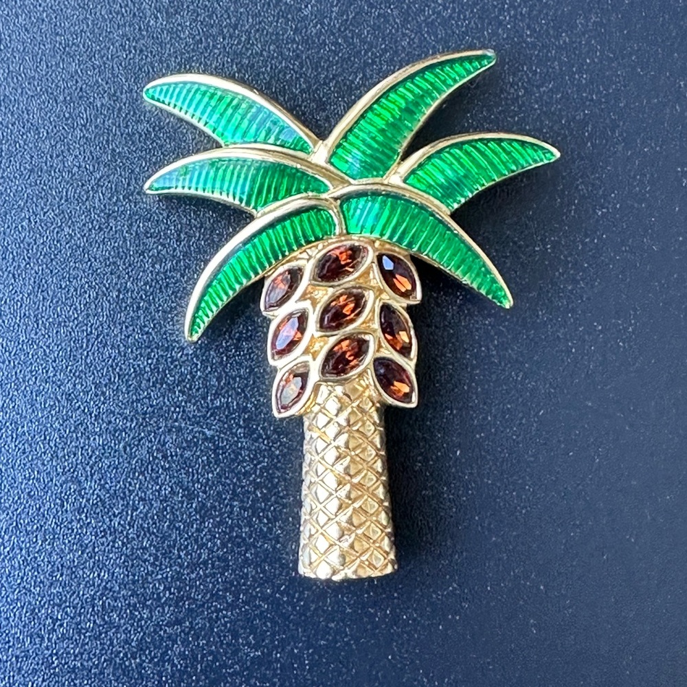 Rare Swarovski Signed Pin Brooch - Gem